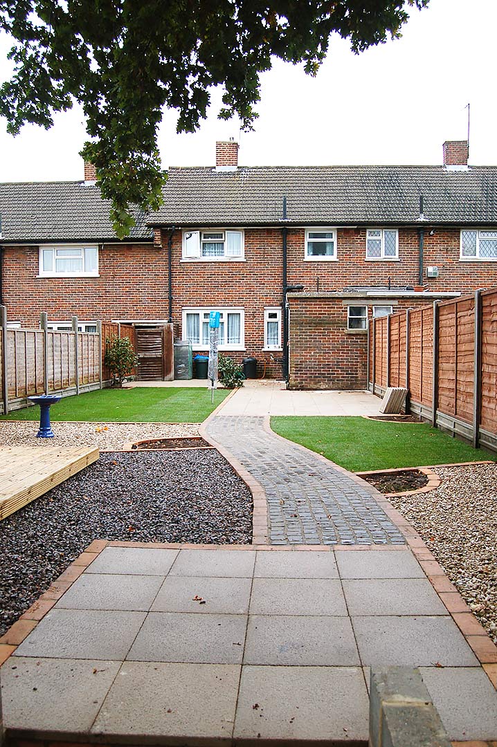 Garden Landscaping - Woking 2006 - S&S Building Services (Farnham) Ltd